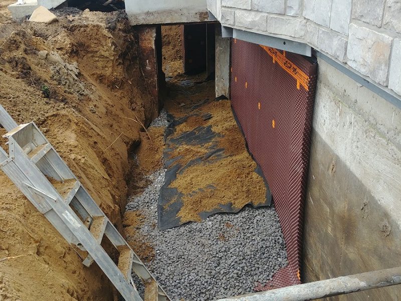 Drain Français Lanaudière - Fissures | Coupe d'eau | Membrane